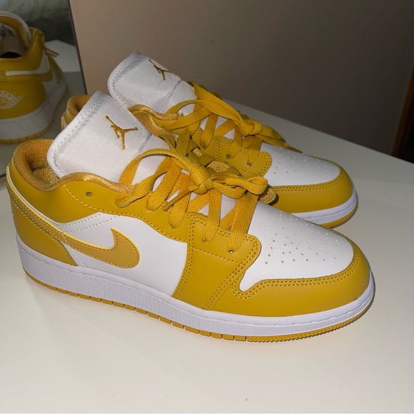 Nike | Shoes | Jordan Low Pollen Gs Size 65womens 8 | Poshmark